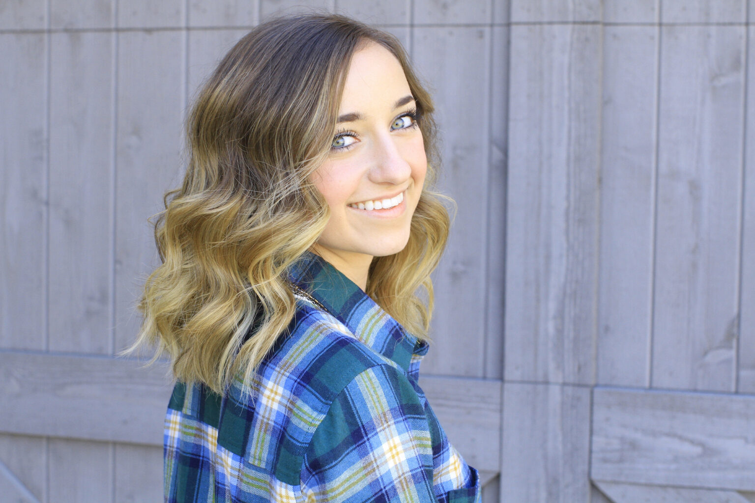 Bailey's 25mm Wand Curls - Cute Girls Hairstyles