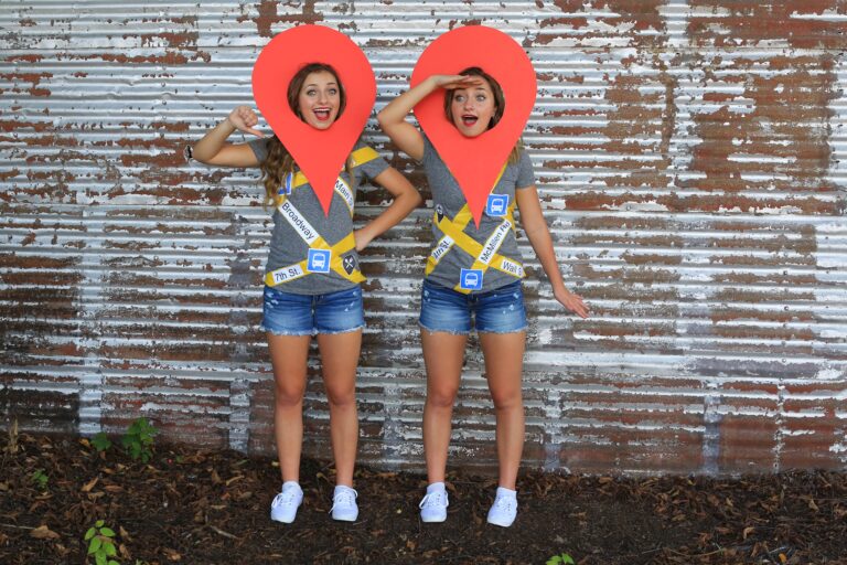 15 Couples Halloween Costumes | DIY - Cute Girls Hairstyles